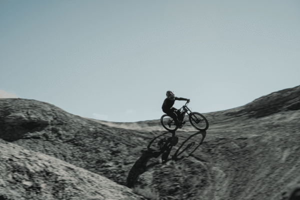 Bonnell 775 Series: High-Performance e-MTBs - Surron Europe